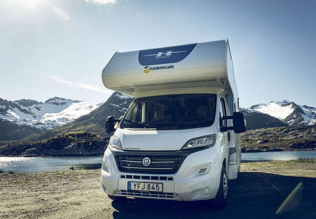 Nu ska jag berätta för dig att det är enkelt att köra husbil - Sara Rönne